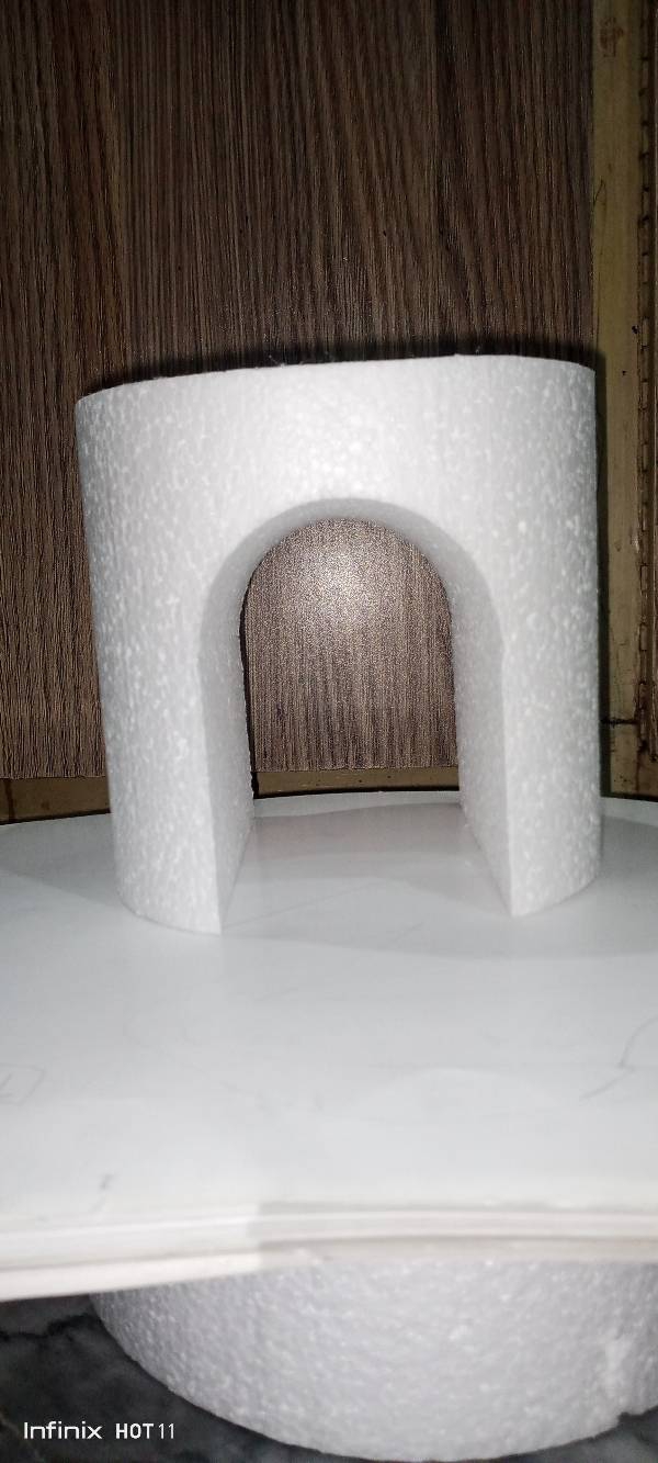 Dummy Cake Arch Cut From Inside Single Piece 6x6x6 Inches